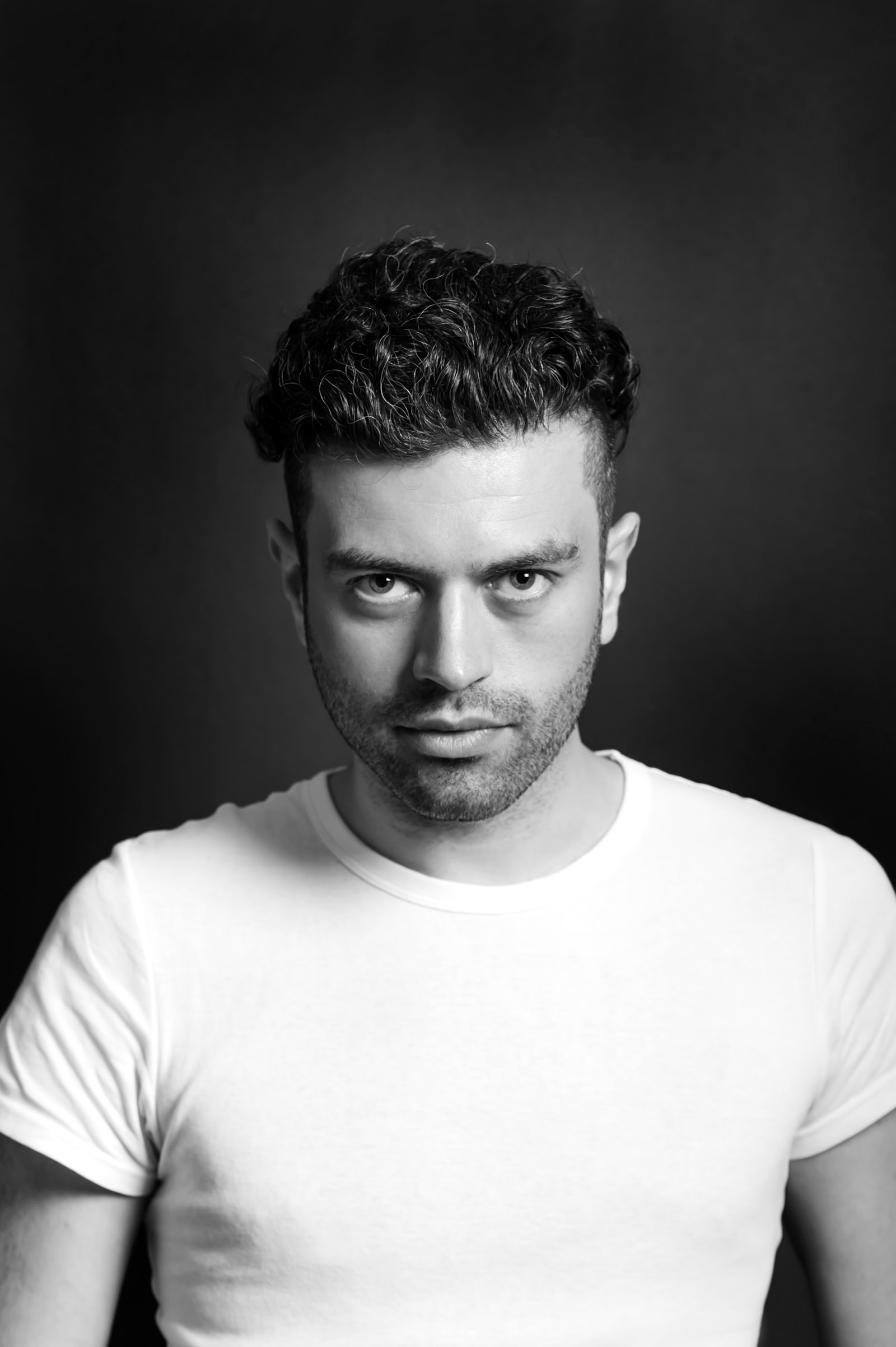 Hastings portrait photographer - studio and location.